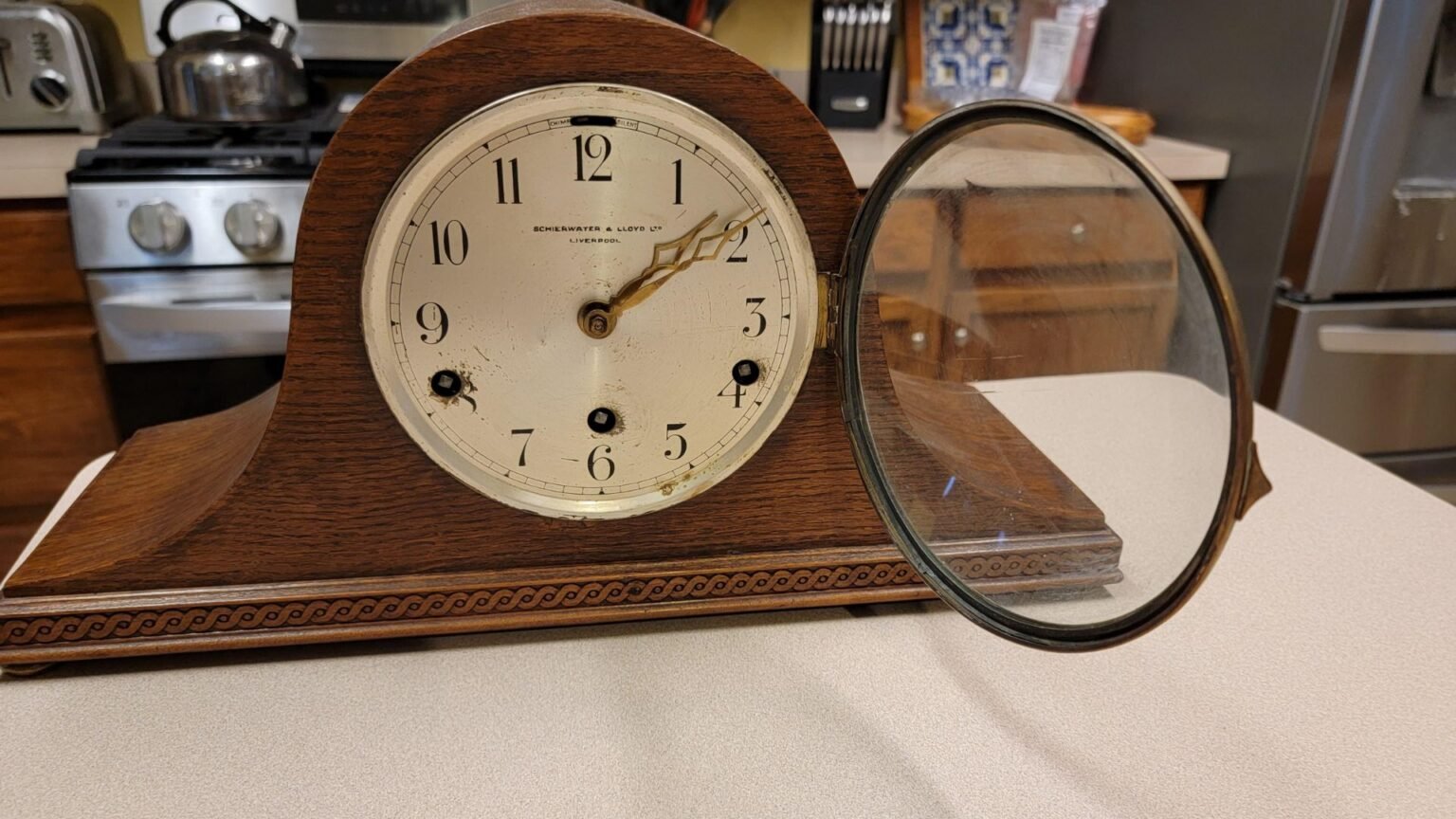 The Science Behind Clock Accuracy and Precision